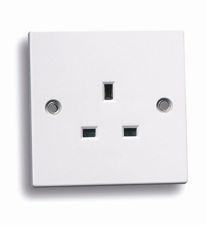 Standard white 1 gang unswitched socket